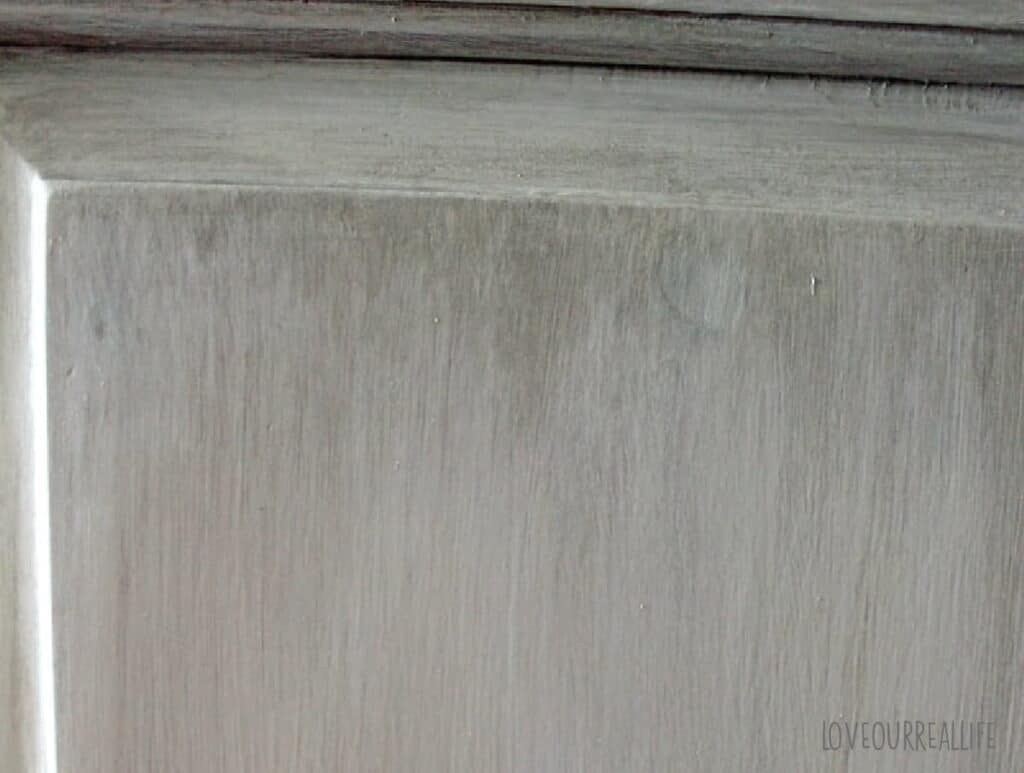 Distressing Chalk Paint Furniture: 7 EASY Techniques ⋆ Love Our Real Life