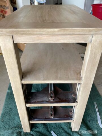 How to Apply Glaze to Furniture: Step-by-Step Guide ⋆ Love Our Real Life