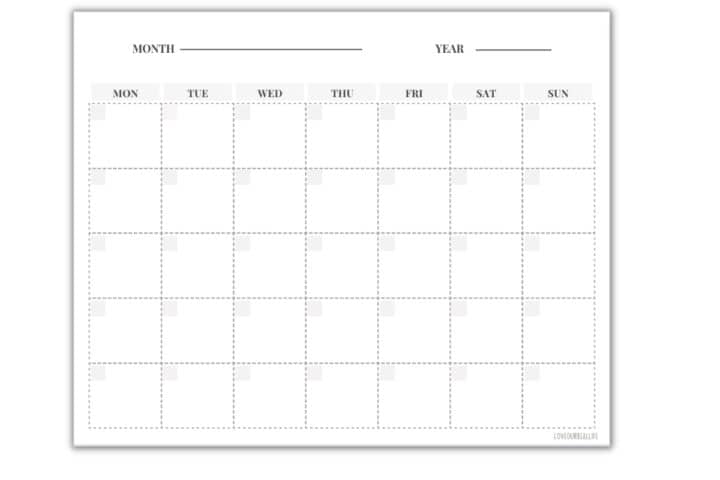 FREE Blank Undated Monthly Calendar Printable Template ⋆ Love Our Real Life